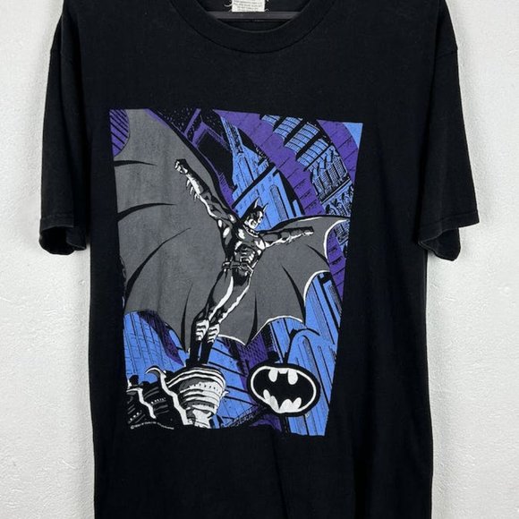 Gildan | Shirts | 9s Vintage 992 Batman Returns Dc Comics Short Sleeve ...